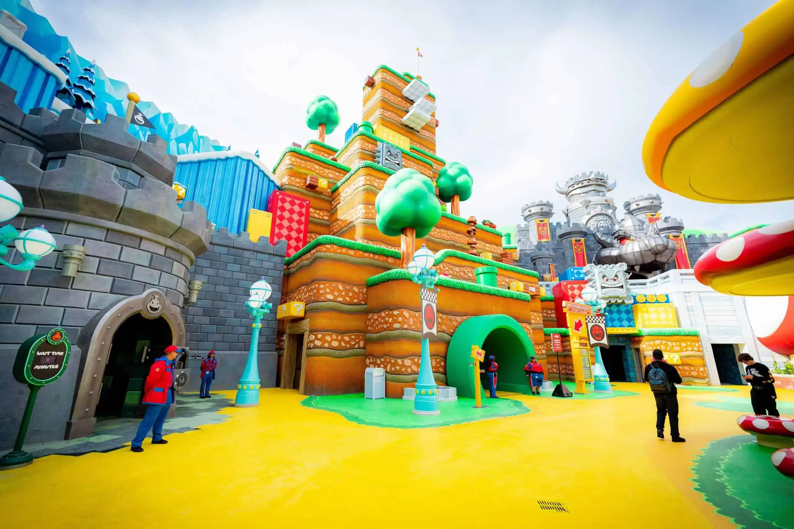 Inaugurato Super Nintendo World, il parco divertimenti di Super Mario