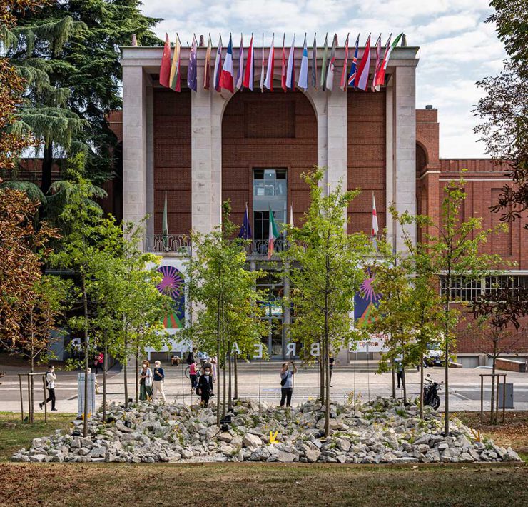 La mostra in Triennale a Milano: Unknown Unknowns